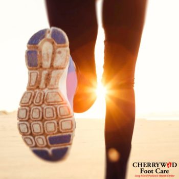Foot Pain in Runners: Common Fall Training Injuries and How to Prevent ...